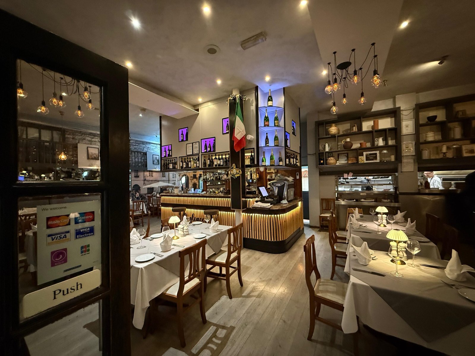 Pagliacci Restaurant – Italian Restaurant In Hyde